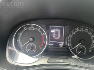 Синий Шкода Фабия 2021 в Рига, объемом двигателя 1.00 л и пробегом 88 тыс. км за 9998 €, фото 8 на AUTOMOTO.COM.LV