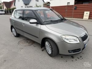 Brown Skoda Fabia 2007 in Kaunas, with an engine capacity of 1.40 L and mileage of 287 thousand km for 1350 €, photo 4 on AUTOMOTO.COM.LV