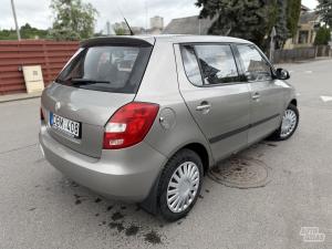 Brown Skoda Fabia 2007 in Kaunas, with an engine capacity of 1.40 L and mileage of 287 thousand km for 1350 €, photo 6 on AUTOMOTO.COM.LV