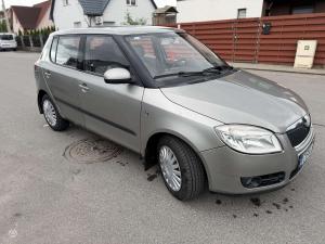 Brown Skoda Fabia 2007 in Kaunas, with an engine capacity of 1.42 L and mileage of 287 thousand km for 770 €, photo 4 on AUTOMOTO.COM.LV