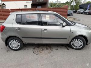 Brown Skoda Fabia 2007 in Kaunas, with an engine capacity of 1.42 L and mileage of 287 thousand km for 770 €, photo 5 on AUTOMOTO.COM.LV