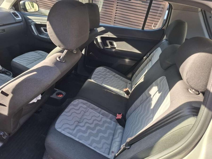 Brūns Skoda Fabia 2007 Kauņa, ar dzinēja tilpumu 1.42 L un nobraukumu 173 tūkst. km par 1200 €, foto 10 vietnē AUTOMOTO.COM.LV