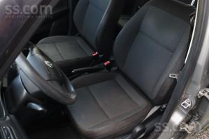 Brūns Skoda Fabia 2013 Valmiera, ar dzinēja tilpumu 1.40 L un nobraukumu 157 tūkst. km par 2500 €, foto 11 vietnē AUTOMOTO.COM.LV