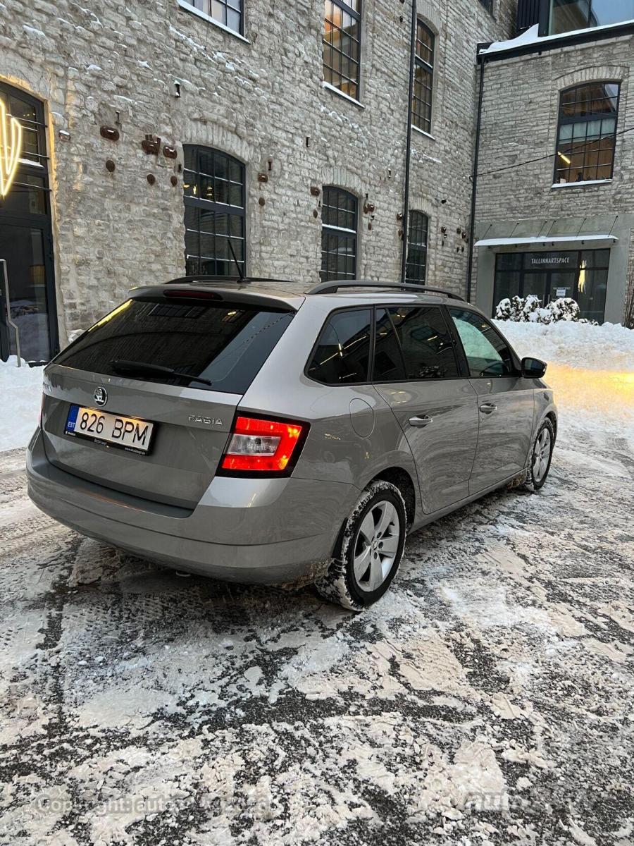 Brown Skoda Fabia 2015 in Tallinn, with an engine capacity of 1.40 L and mileage of 267 thousand km for 5900 €, photo 2 on AUTOMOTO.COM.LV
