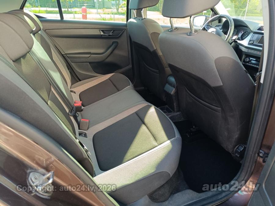 Brown Skoda Fabia 2015 in Saku, with an engine capacity of 1.20 L and mileage of 151 thousand km for 8000 €, photo 8 on AUTOMOTO.COM.LV