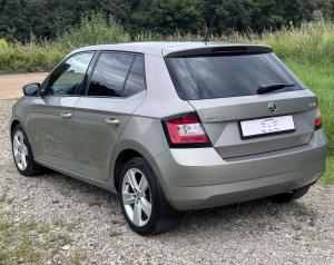 Brown Skoda Fabia 2016 in Kaunas, with an engine capacity of 1.20 L and mileage of 245 thousand km for 6290 €, photo 9 on AUTOMOTO.COM.LV
