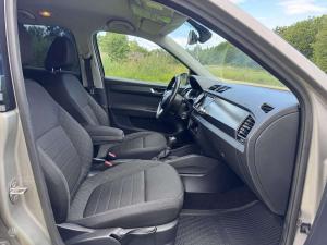 Brown Skoda Fabia 2016 in Kaunas, with an engine capacity of 1.20 L and mileage of 245 thousand km for 6290 €, photo 19 on AUTOMOTO.COM.LV