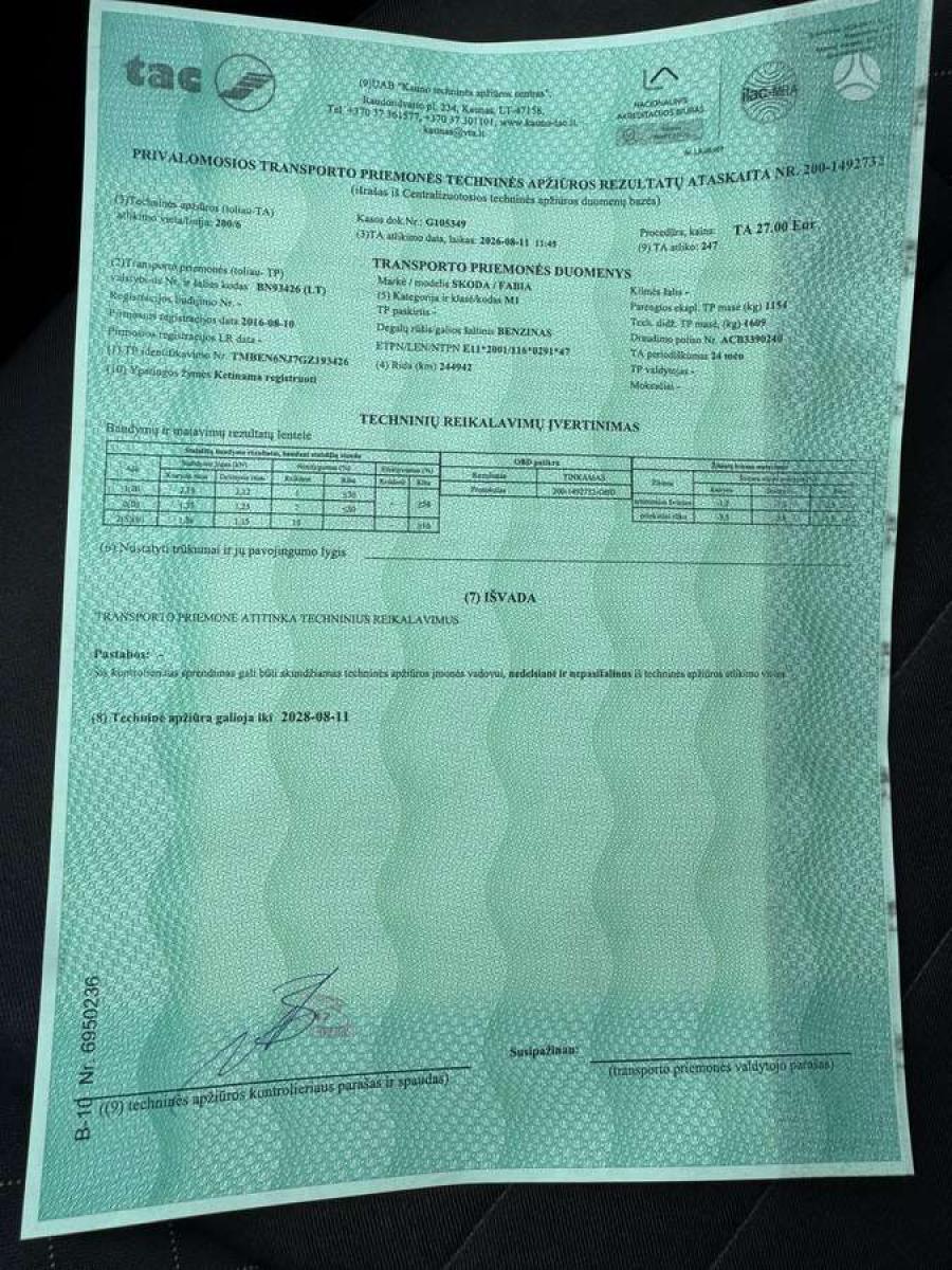 Brown Skoda Fabia 2016 in Kaunas, with an engine capacity of 1.20 L and mileage of 245 thousand km for 6290 €, photo 24 on AUTOMOTO.COM.LV