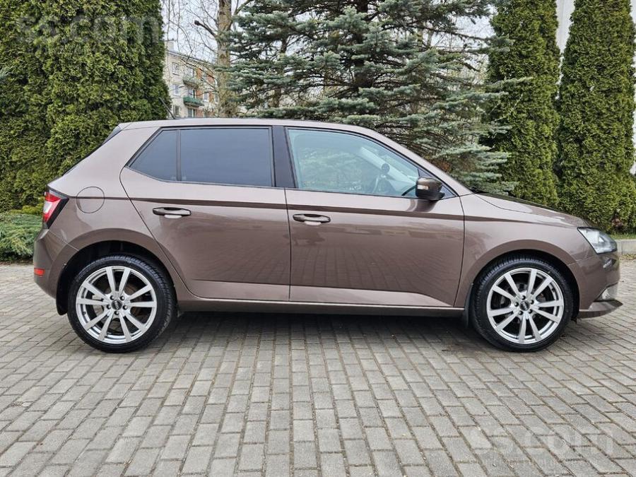 Brūns Skoda Fabia 2019 Rīga, ar dzinēja tilpumu 1.00 L un nobraukumu 245 tūkst. km par 5500 €, foto 4 vietnē AUTOMOTO.COM.LV