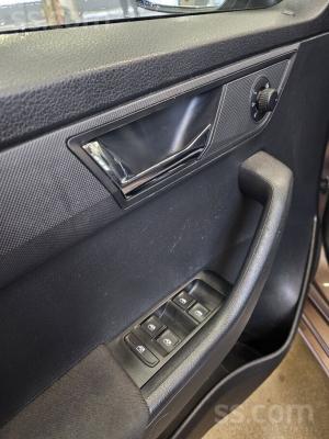 Brūns Skoda Fabia 2019 Rīga, ar dzinēja tilpumu 1.00 L un nobraukumu 245 tūkst. km par 5500 €, foto 15 vietnē AUTOMOTO.COM.LV