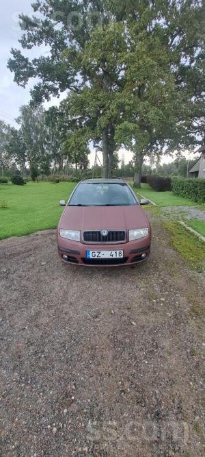 Brown Skoda Fabia 2007 in Riga, with an engine capacity of 1.40 L and mileage of 162 thousand km for 1400 €, photo  on AUTOMOTO.COM.LV