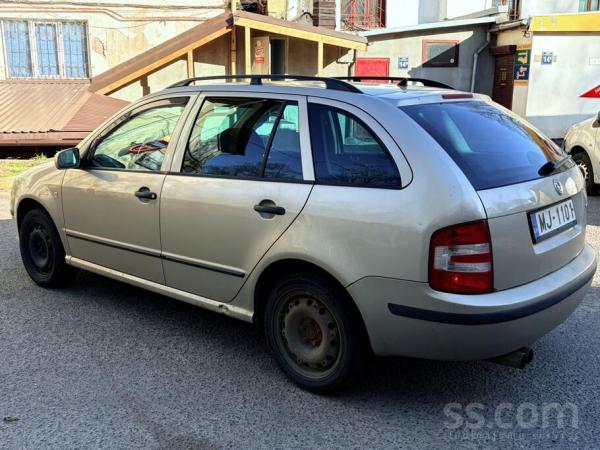 Brown Skoda Fabia 2005 in Riga, with an engine capacity of 2.00 L and mileage of 249 thousand km for 750 €, photo 1 on AUTOMOTO.COM.LV