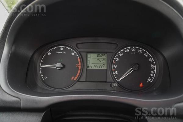Коричневый Шкода Фабия 2009 в Рига, объемом двигателя 1.40 л и пробегом 202 тыс. км за 3990 €, фото 10 на AUTOMOTO.COM.LV