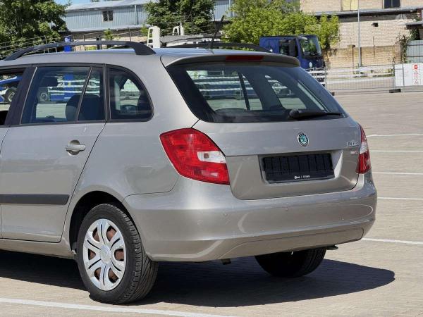 Brown Skoda Fabia 2012 in Taurage, with an engine capacity of 1.20 L and mileage of 79 thousand km for 4100 €, photo 7 on AUTOMOTO.COM.LV