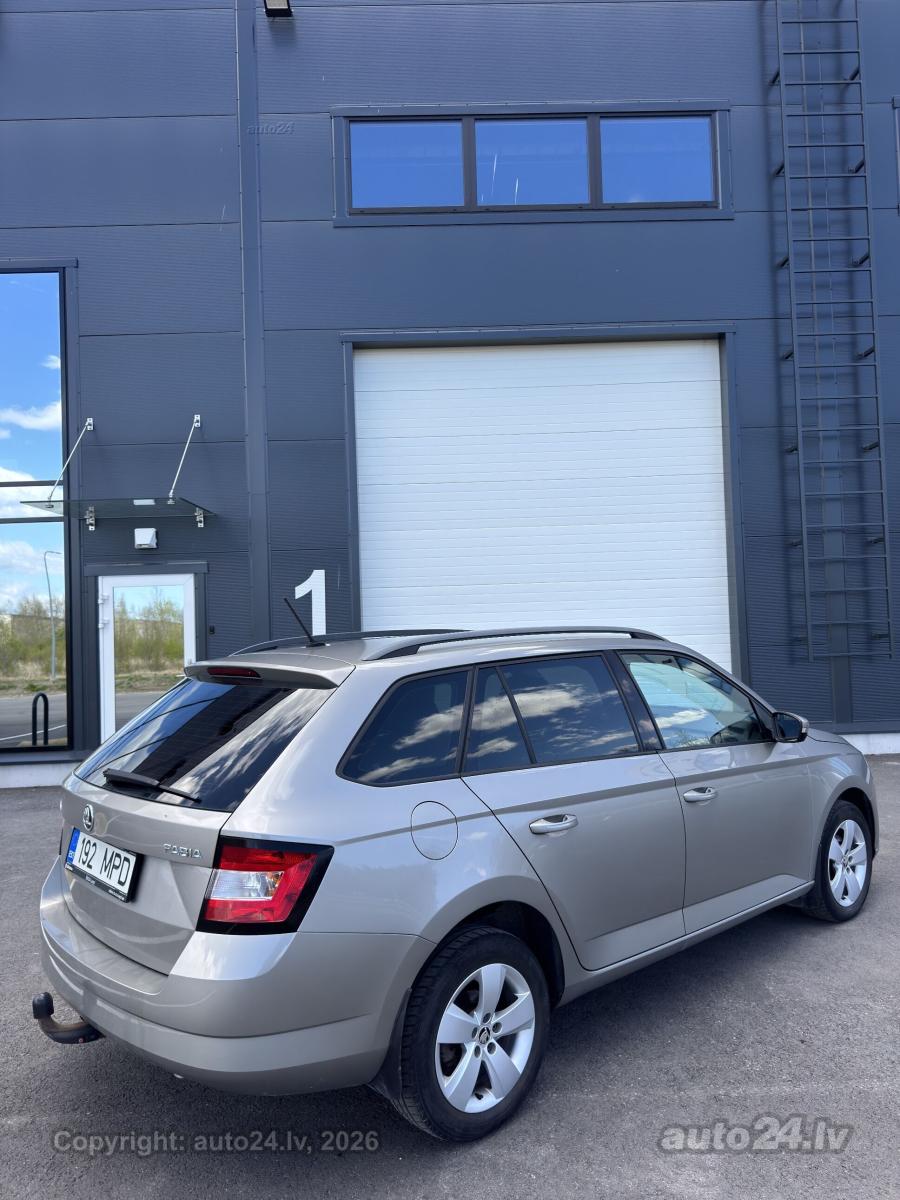 Brūns Skoda Fabia 2015 Narva-Jēsū, ar dzinēja tilpumu 1.40 L un nobraukumu 150 tūkst. km par 6200 €, foto 4 vietnē AUTOMOTO.COM.LV