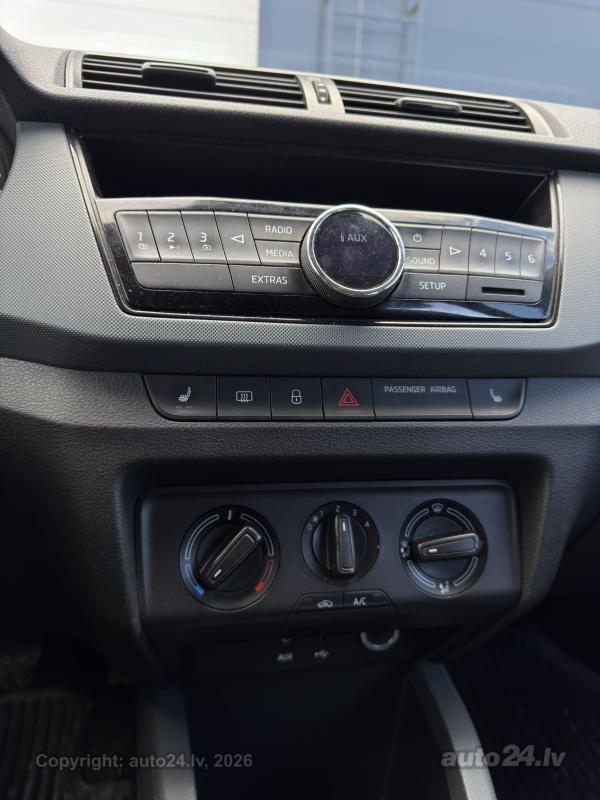 Brūns Skoda Fabia 2015 Narva-Jēsū, ar dzinēja tilpumu 1.40 L un nobraukumu 150 tūkst. km par 6200 €, foto 8 vietnē AUTOMOTO.COM.LV