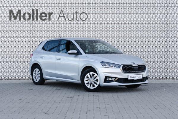 Skoda Fabia 2022 MÄrupe vietnÄ Skoda Fabia 2022 MÄrupe, ar dzinÄja tilpumu 1.00 L un nobraukumu 126 tÅ«kst. km par 14950 ā¬, foto 5 vietnÄ AUTOMOTO.COM.LV