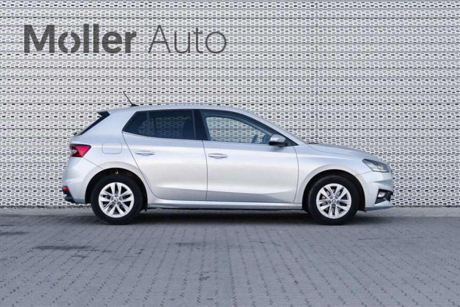 Skoda Fabia 2022 Mārupe, ar dzinēja tilpumu 1.00 L un nobraukumu 105 tūkst. km par 15000 €, foto 6 vietnē AUTOMOTO.COM.LV
