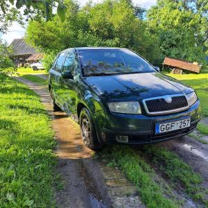 Zaļš Skoda Fabia 2003 Alīta, ar dzinēja tilpumu 1.90 L un nobraukumu 345 tūkst. km par 370 €, foto 3 vietnē AUTOMOTO.COM.LV