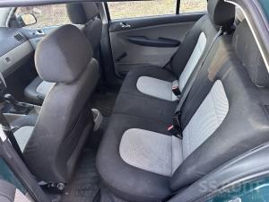 Zaļš Skoda Fabia 2005 Rīga, ar dzinēja tilpumu 1.20 L un nobraukumu 180 tūkst. km par 1000 €, foto 10 vietnē AUTOMOTO.COM.LV
