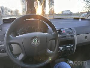 Zaļš Skoda Fabia 2005 Rīga, ar dzinēja tilpumu 1.20 L un nobraukumu 180 tūkst. km par 1000 €, foto 16 vietnē AUTOMOTO.COM.LV