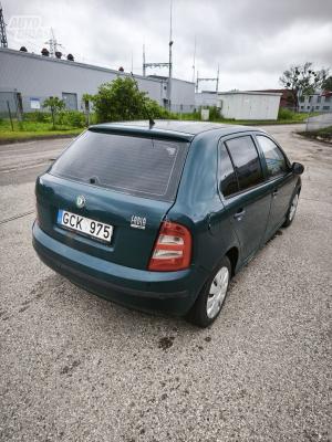 Green Skoda Fabia 2005 in Kaunas, with an engine capacity of 1.20 L and mileage of 239 thousand km for 300 €, photo 5 on AUTOMOTO.COM.LV