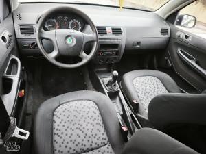 Green Skoda Fabia 2005 in Kaunas, with an engine capacity of 1.20 L and mileage of 239 thousand km for 300 €, photo 7 on AUTOMOTO.COM.LV