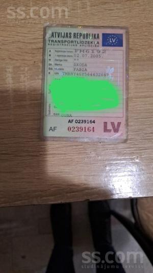 Zaļš Skoda Fabia 2005 Rīga, ar dzinēja tilpumu 1.20 L un nobraukumu 186 tūkst. km par 1470 €, foto 15 vietnē AUTOMOTO.COM.LV
