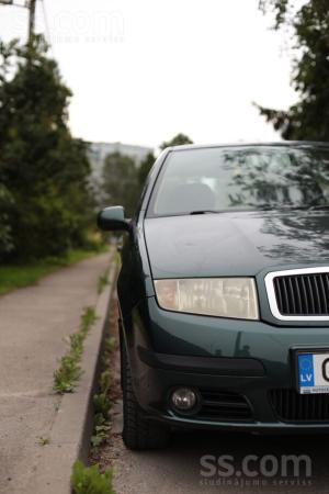 Zaļš Skoda Fabia 2006 Rīga, ar dzinēja tilpumu 1.40 L un nobraukumu 195 tūkst. km par 970 €, foto 3 vietnē AUTOMOTO.COM.LV