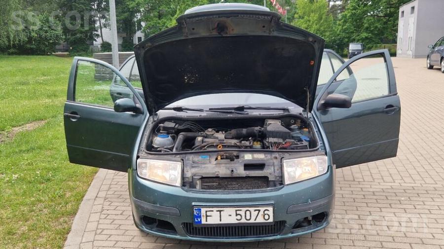 Zaļš Skoda Fabia 2006 Rīga, ar dzinēja tilpumu 1.40 L un nobraukumu 0 tūkst. km par 650 €, foto 10 vietnē AUTOMOTO.COM.LV