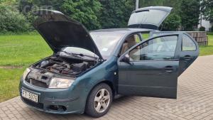 Zaļš Skoda Fabia 2006 Rīga, ar dzinēja tilpumu 1.40 L un nobraukumu 0 tūkst. km par 650 €, foto 15 vietnē AUTOMOTO.COM.LV