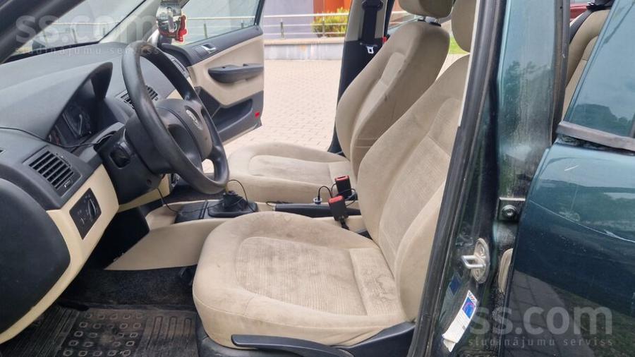 Zaļš Skoda Fabia 2006 Rīga, ar dzinēja tilpumu 1.40 L un nobraukumu 0 tūkst. km par 650 €, foto 21 vietnē AUTOMOTO.COM.LV
