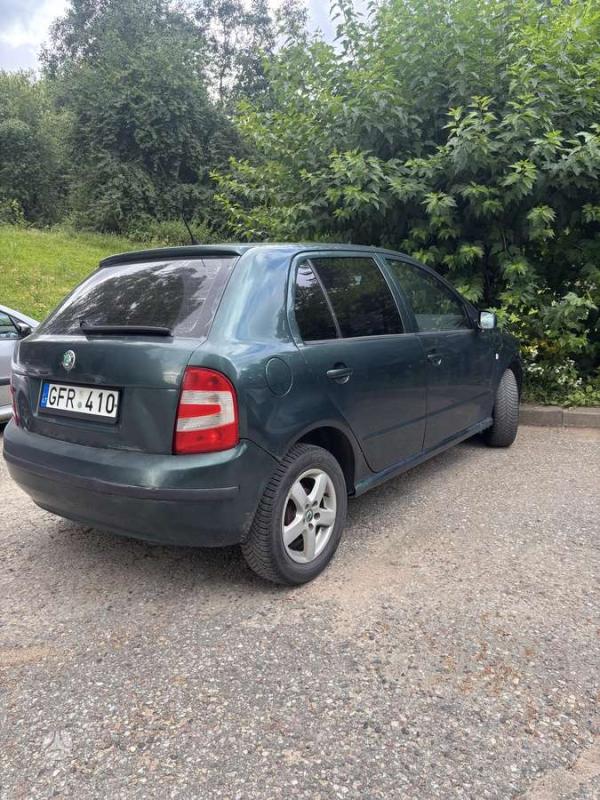 Zaļš Skoda Fabia 2007 Viļņa, ar dzinēja tilpumu 1.20 L un nobraukumu 224 tūkst. km par 600 €, foto 4 vietnē AUTOMOTO.COM.LV