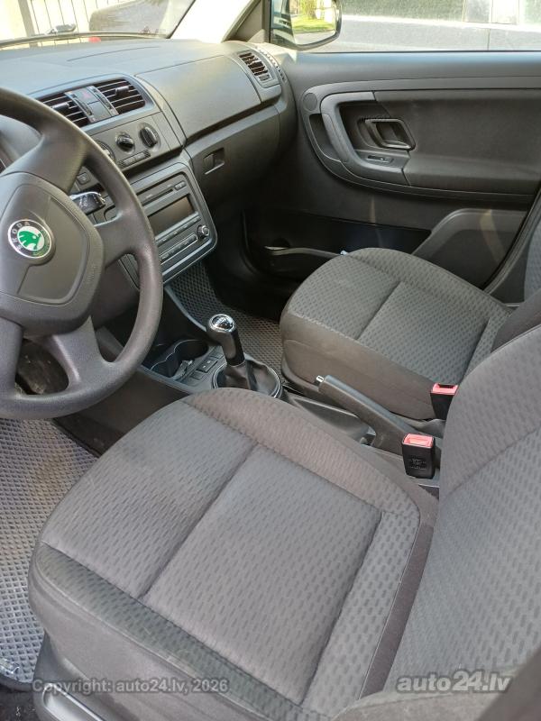 Zaļš Skoda Fabia 2010 Tartu, ar dzinēja tilpumu 1.20 L un nobraukumu 145 tūkst. km par 2700 €, foto 6 vietnē AUTOMOTO.COM.LV