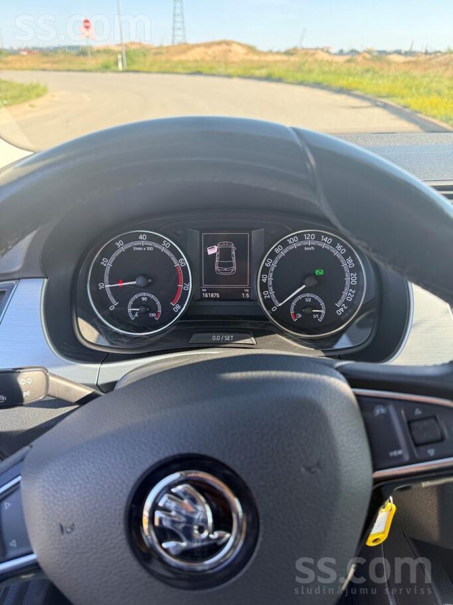 Zaļš Skoda Fabia 2019 Rīga, ar dzinēja tilpumu 1.00 L un nobraukumu 162 tūkst. km par 6800 €, foto 5 vietnē AUTOMOTO.COM.LV