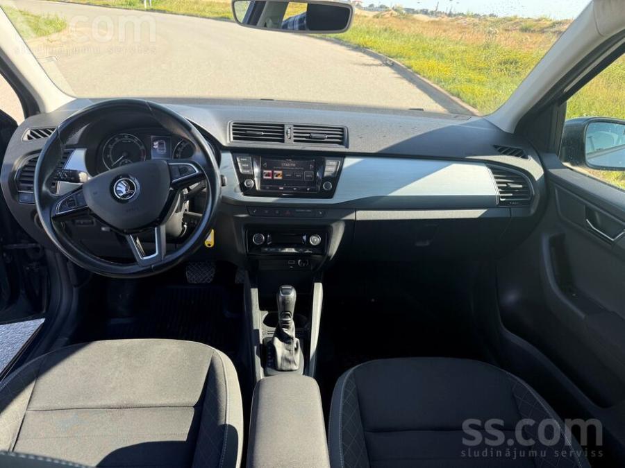 Zaļš Skoda Fabia 2019 Rīga, ar dzinēja tilpumu 1.00 L un nobraukumu 162 tūkst. km par 6800 €, foto 6 vietnē AUTOMOTO.COM.LV