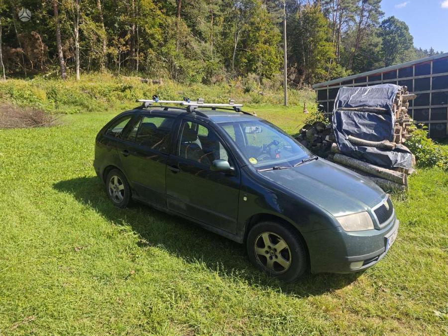 Zaļš Skoda Fabia 2002 Viļņa, ar dzinēja tilpumu 1.90 L un nobraukumu 412 tūkst. km par 600 €, foto 1 vietnē AUTOMOTO.COM.LV