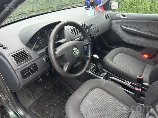 Zaļš Skoda Fabia 2002 Bauska, ar dzinēja tilpumu 1.90 L un nobraukumu 0 tūkst. km par 1450 €, foto 6 vietnē AUTOMOTO.COM.LV