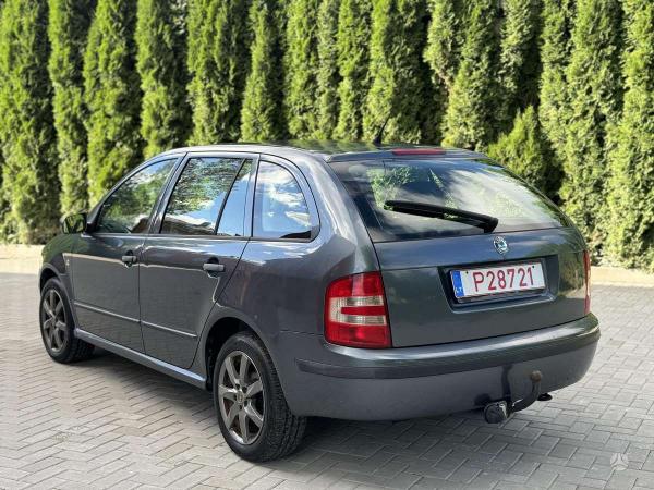 Green Skoda Fabia 2006 in Mazeikiai, with an engine capacity of 1.90 L and mileage of 304 thousand km for 1150 €, photo 2 on AUTOMOTO.COM.LV