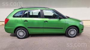 Green Skoda Fabia 2011 in Ogre, with an engine capacity of 1.40 L and mileage of 243 thousand km for 3750 €, photo 7 on AUTOMOTO.COM.LV