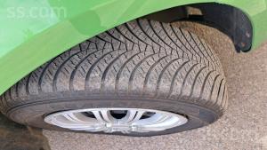 Green Skoda Fabia 2011 in Ogre, with an engine capacity of 1.40 L and mileage of 243 thousand km for 3750 €, photo 20 on AUTOMOTO.COM.LV