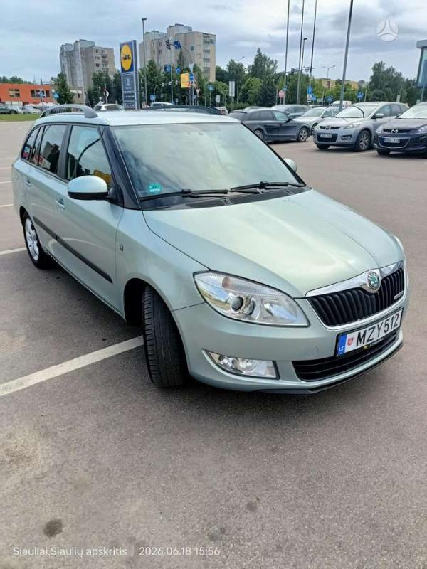 Green Skoda Fabia 2011 in Siauliai, with an engine capacity of 1.20 L and mileage of 254 thousand km for 3350 €, photo 3 on AUTOMOTO.COM.LV
