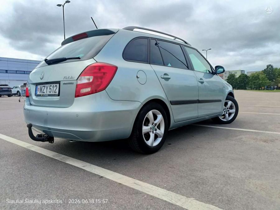 Green Skoda Fabia 2011 in Siauliai, with an engine capacity of 1.20 L and mileage of 254 thousand km for 3350 €, photo 12 on AUTOMOTO.COM.LV