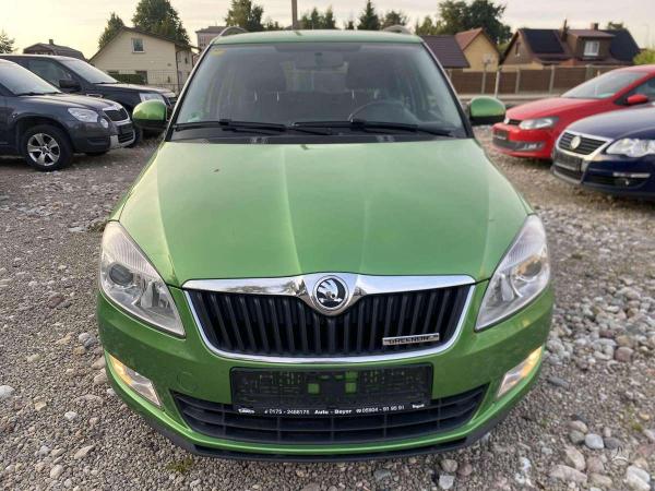 Green Skoda Fabia 2013 in Birzai, with an engine capacity of 1.20 L and mileage of 276 thousand km for 3550 €, photo 6 on AUTOMOTO.COM.LV