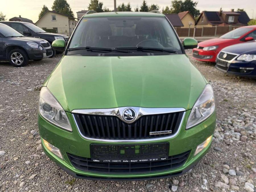 Green Skoda Fabia 2013 in Birzai, with an engine capacity of 1.20 L and mileage of 276 thousand km for 3550 €, photo 6 on AUTOMOTO.COM.LV