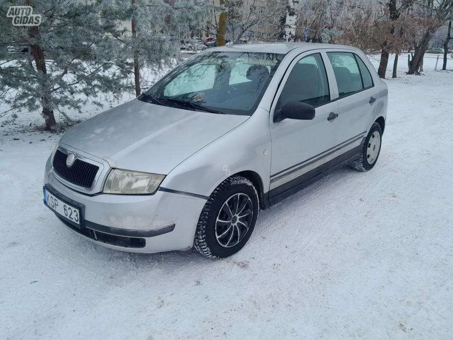 Pelēks Skoda Fabia 2002 Marijampole, ar dzinēja tilpumu 1.90 L un nobraukumu 347 tūkst. km par 380 €, foto 1 vietnē AUTOMOTO.COM.LV