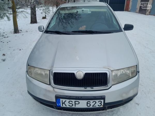 Pelēks Skoda Fabia 2002 Marijampole, ar dzinēja tilpumu 1.90 L un nobraukumu 347 tūkst. km par 380 €, foto 3 vietnē AUTOMOTO.COM.LV