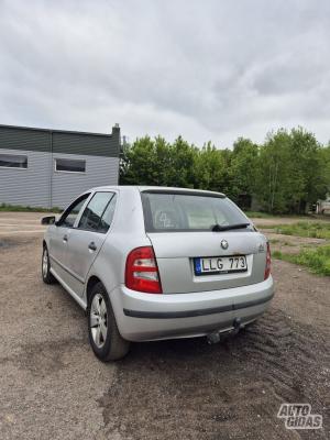 Grey Skoda Fabia 2003 in Kaunas, with an engine capacity of 1.90 L and mileage of 300 thousand km for 900 €, photo 4 on AUTOMOTO.COM.LV