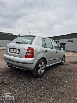 Grey Skoda Fabia 2003 in Kaunas, with an engine capacity of 1.90 L and mileage of 300 thousand km for 900 €, photo 5 on AUTOMOTO.COM.LV