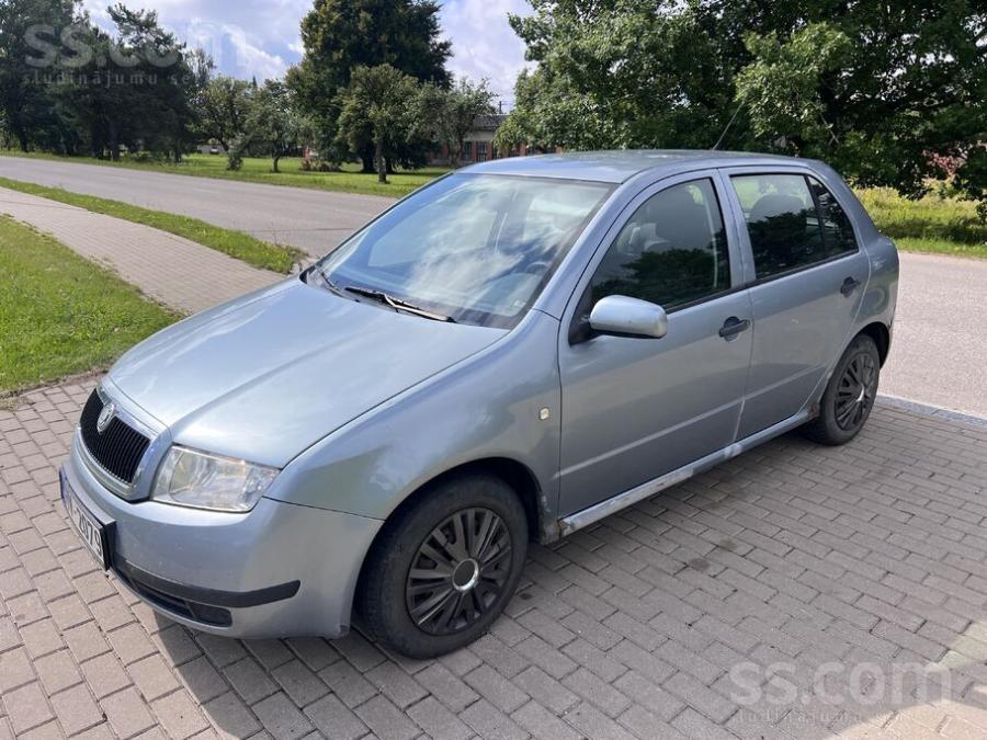 Grey Skoda Fabia 2003 in Limbazi, with an engine capacity of 1.90 L and mileage of 289 thousand km for 850 €, photo 1 on AUTOMOTO.COM.LV